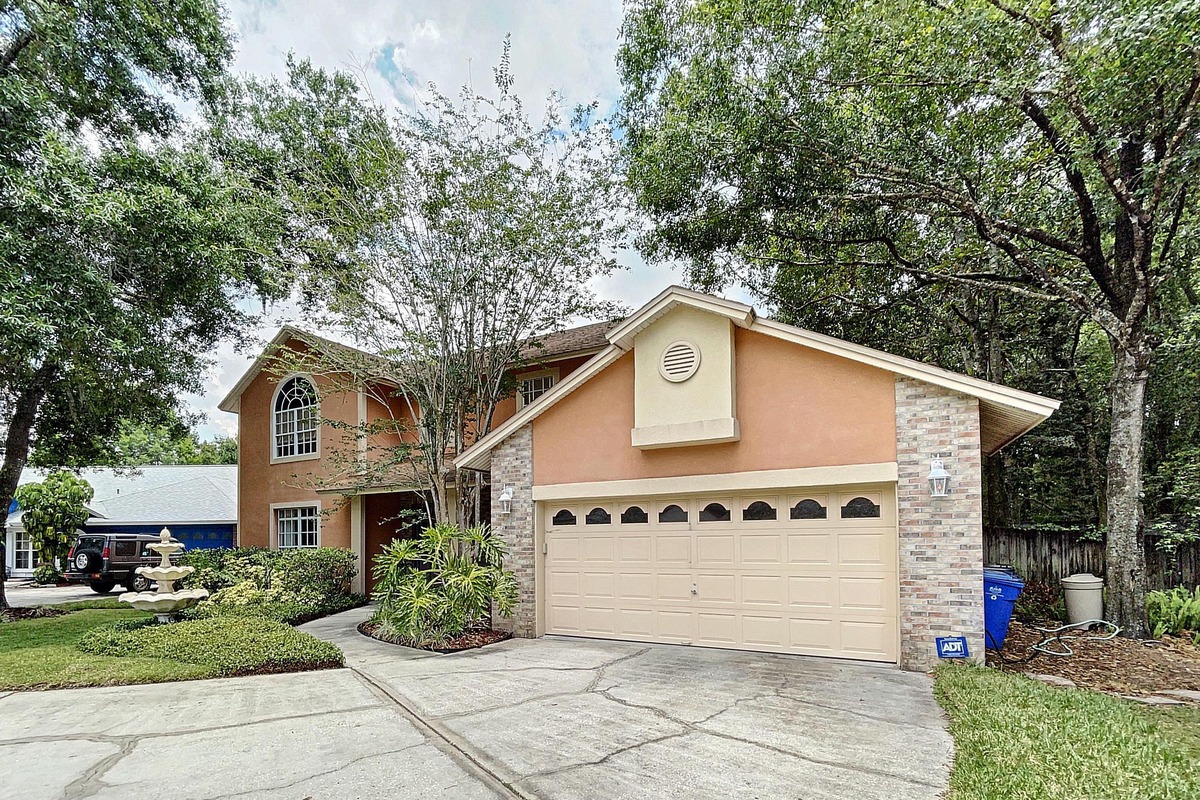 12801 Wallingford Drive, Tampa, FL 33624 | SmartReal