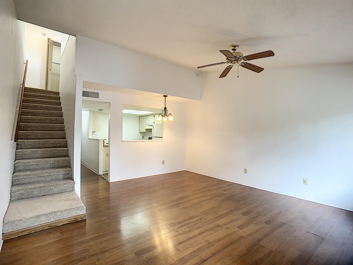 2508 SW 35th Pl, Gainesville, FL 32608 | SmartReal